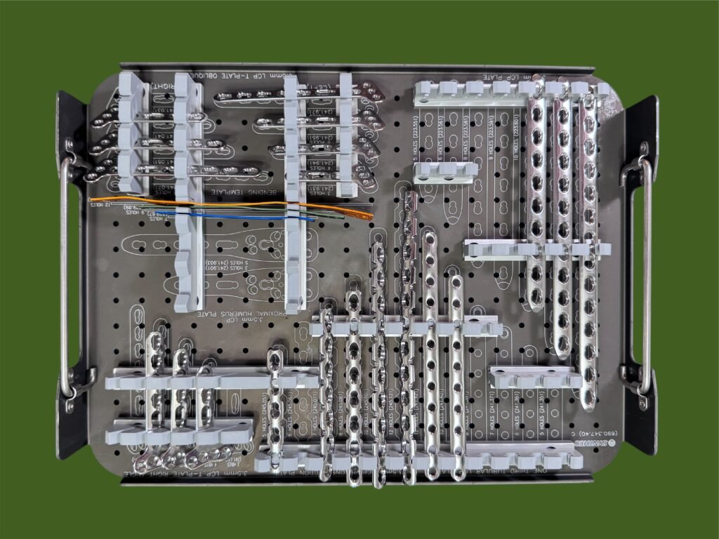 SYNTHES LCP Small Fragment Instrument and Implant Set - Fast Surgical ...