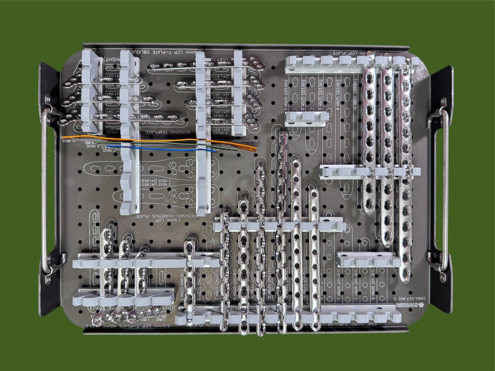 SYNTHES LCP Small Fragment Instrument and Implant Set - Fast Surgical ...